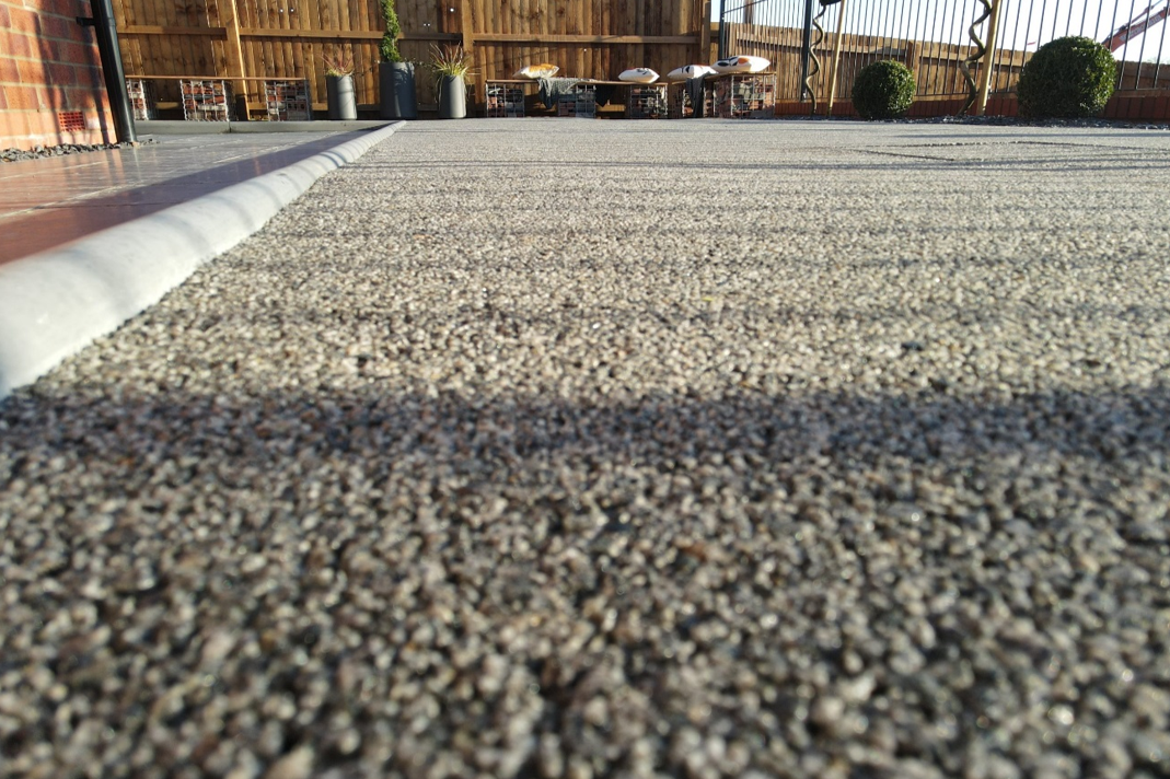 What are Sustainable Drainage Systems (SuDS)? | PlaySmart UK